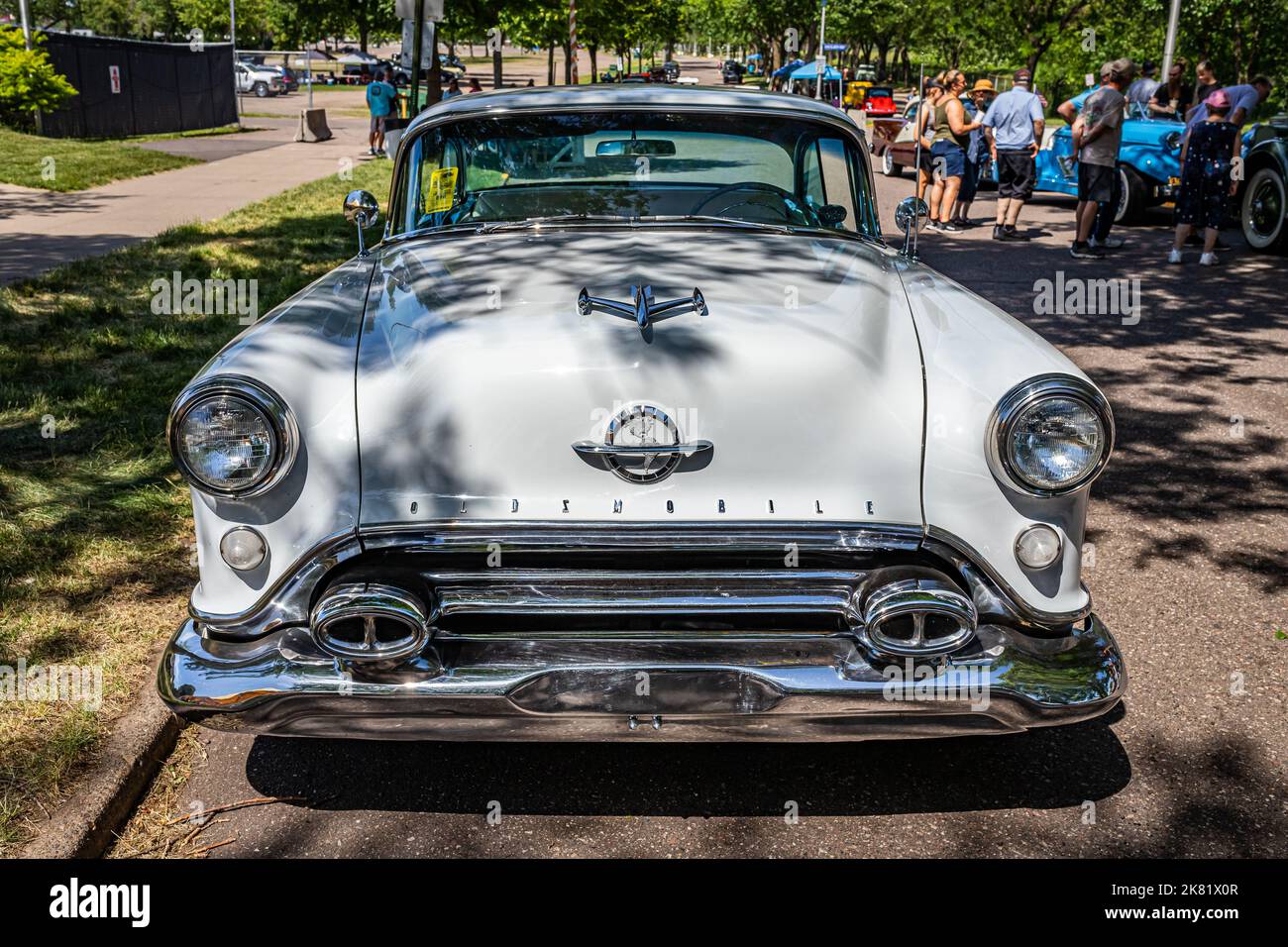 1954 Olds Holiday 98