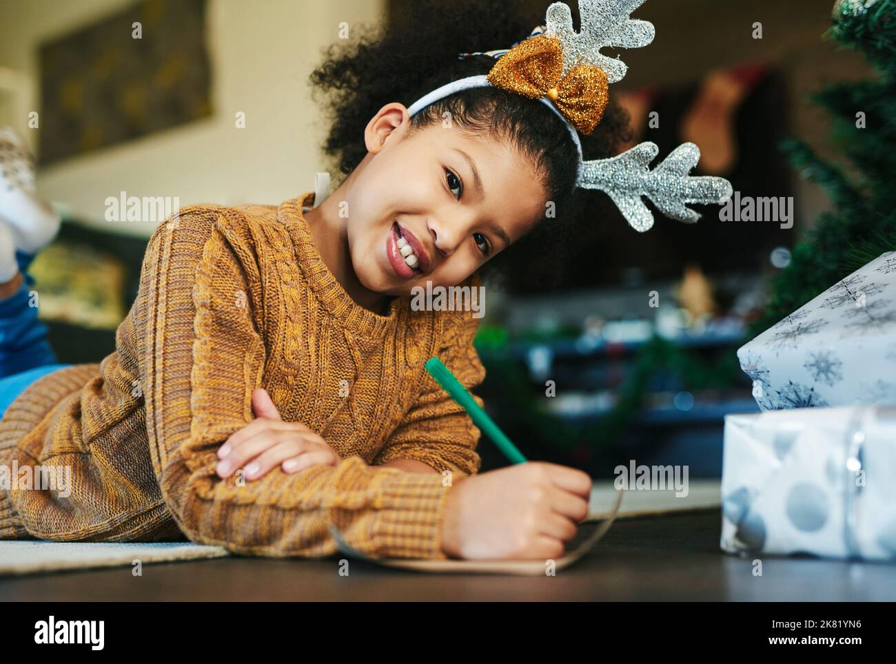 Santa doesnt do text messages so Im sending him some mail. a cute ... Santa doesnt do text messages so Im sending him some mail. a cute ...