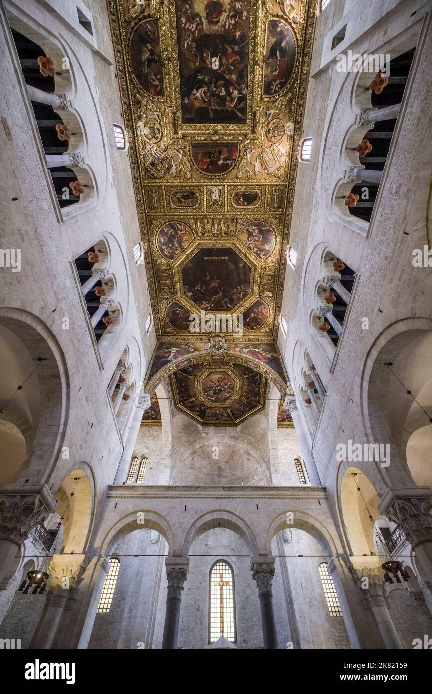 Italy, region of Apulia: Bari. St. Nicholas' Basilica (Basilica di San ...