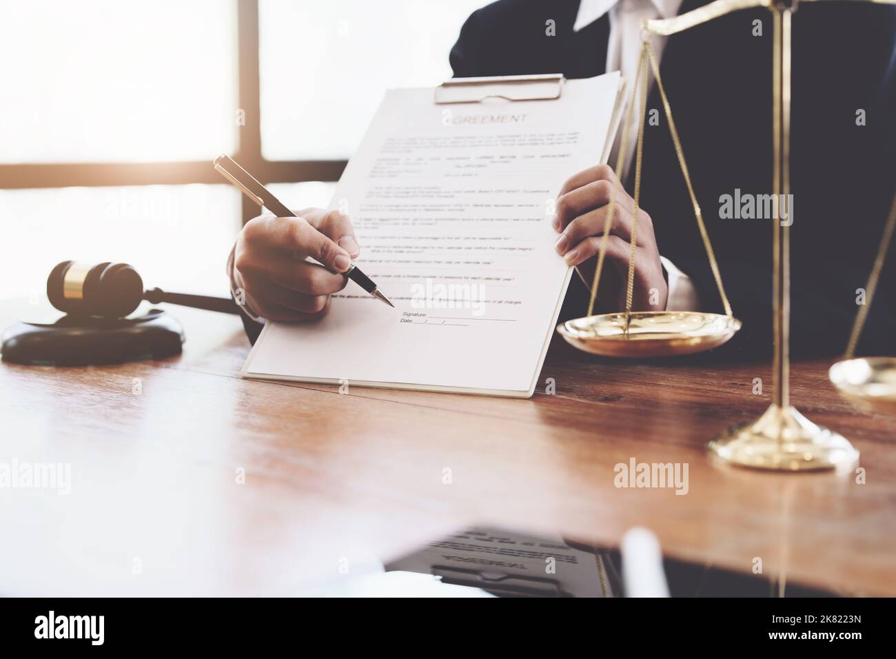 Gavel and documents hi-res stock photography and images - Alamy