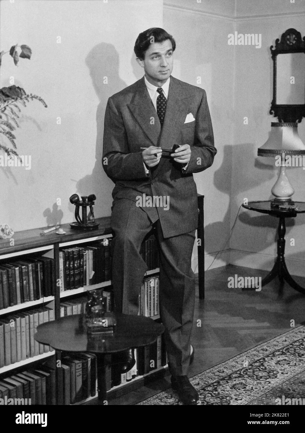 Norman Wooland Film All Over The Town (1949) Characters: Nat Hearn 21 February 1949 **WARNING ...