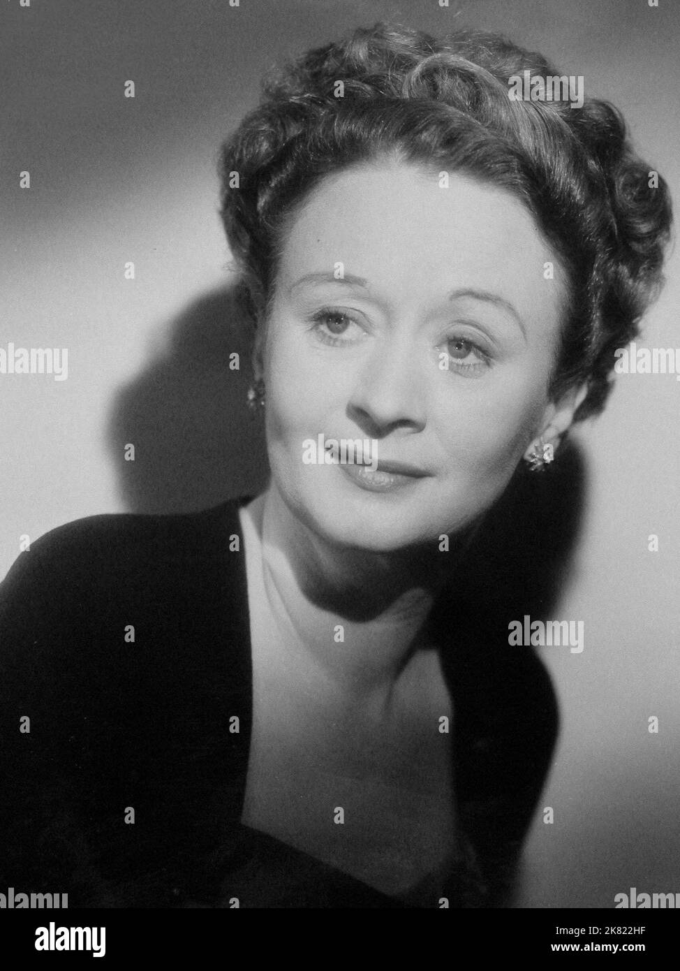 Ursula Jeans Film The Woman In The Hall (1948) Characters: Lorna Blake ...