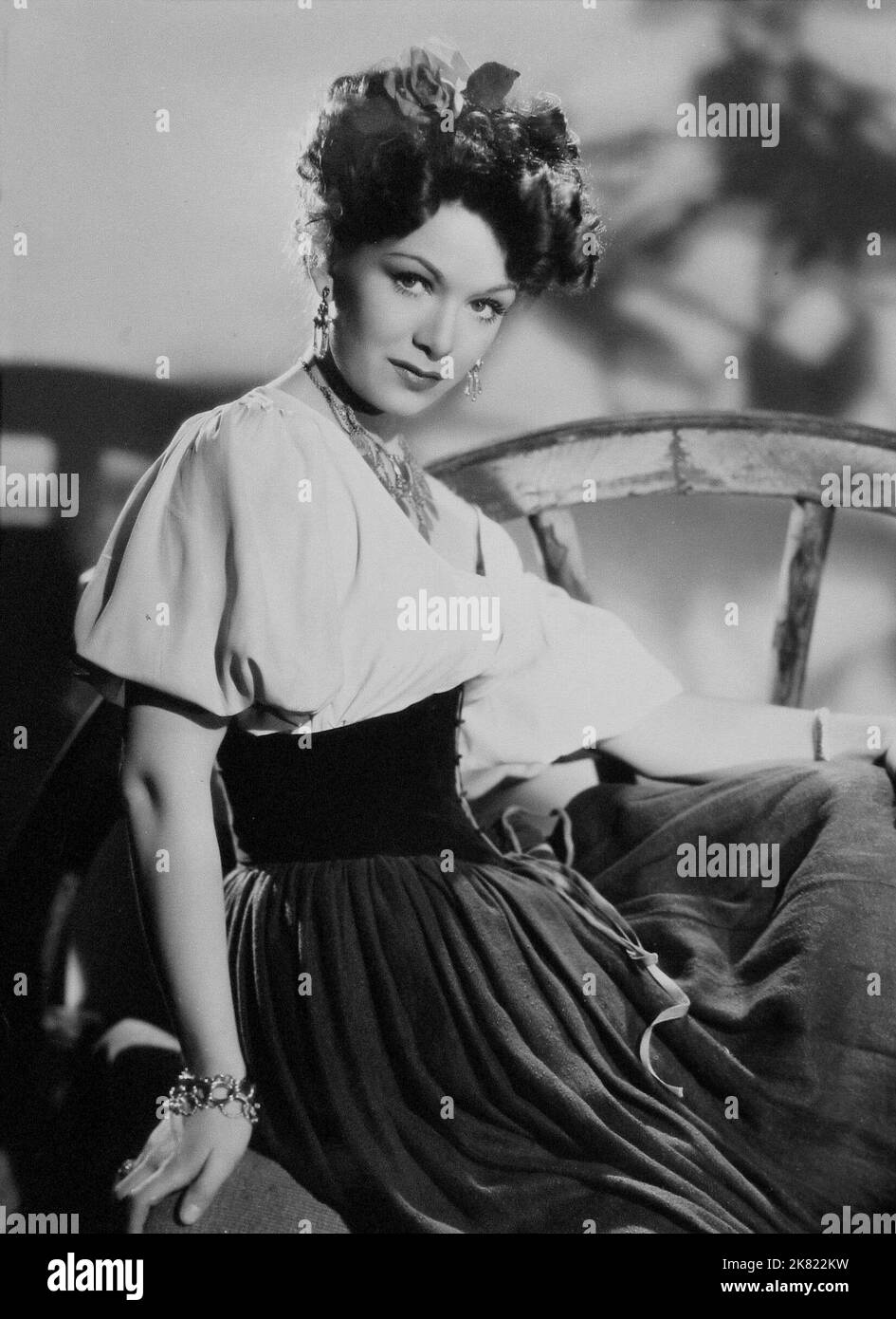 Jean Kent Film: Caravan (1949) Characters: Rosal 03 June 1946 **WARNING ...