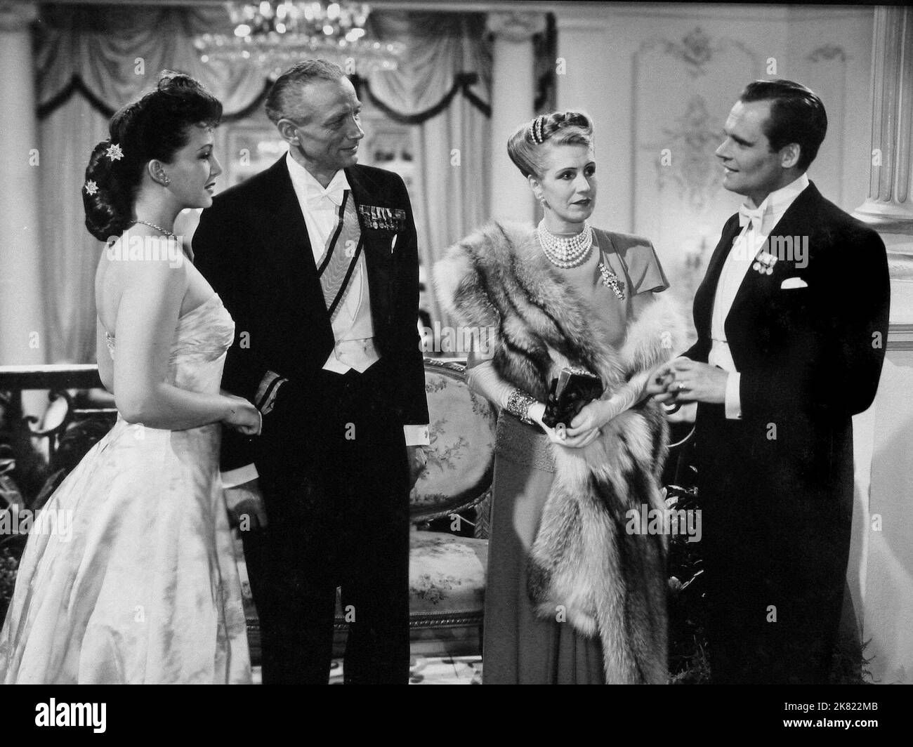 Jean Kent, Boris Ranevsky & Albert Lieven Film: Sleeping Car To Trieste ...