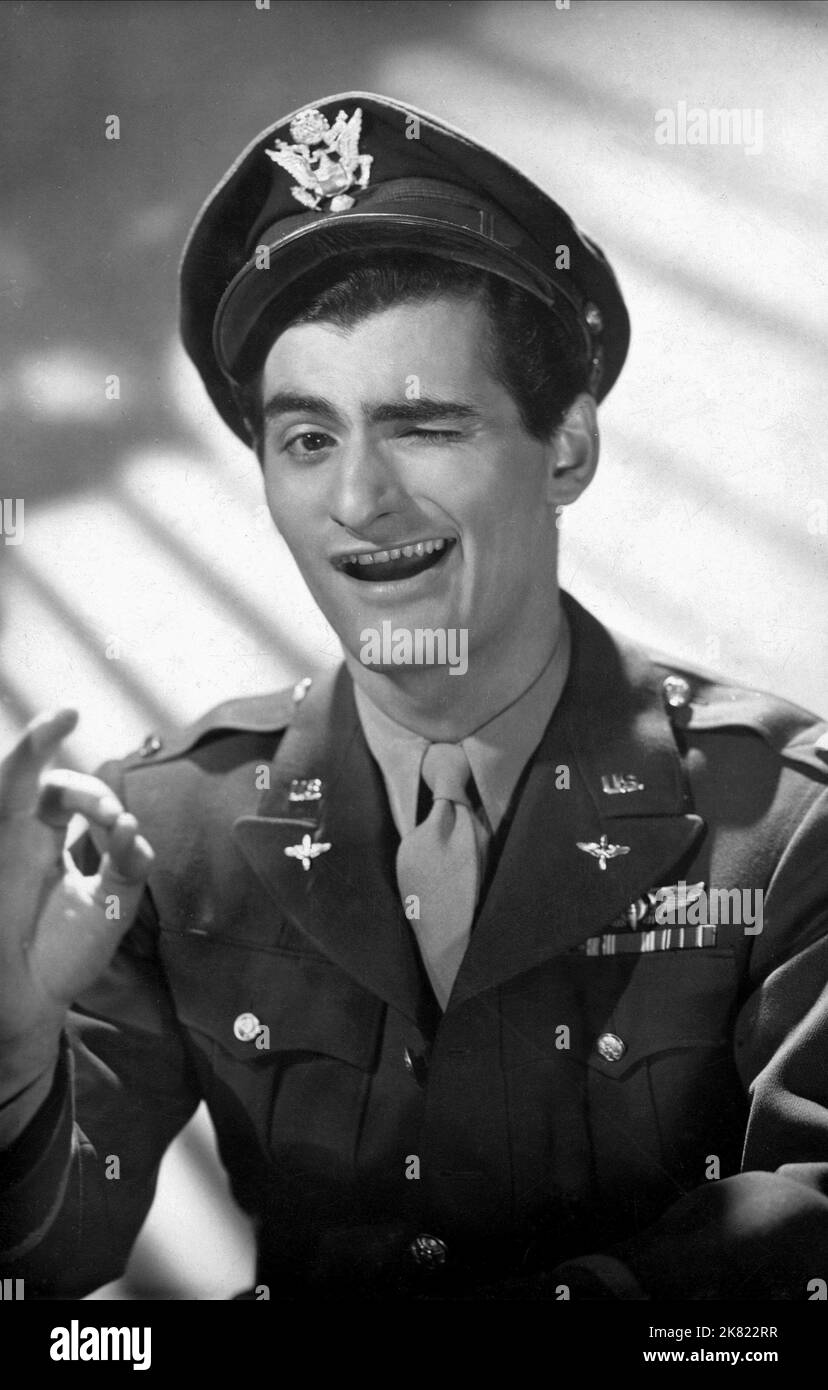 Film the way to the stars 1945 hi-res stock photography and images - Alamy