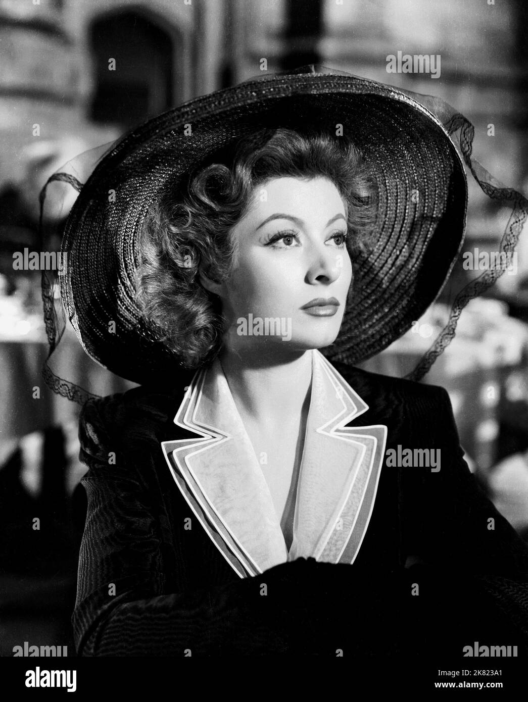 Greer Garson Film Random Harvest (USA 1942) Characters: Paula Director ...