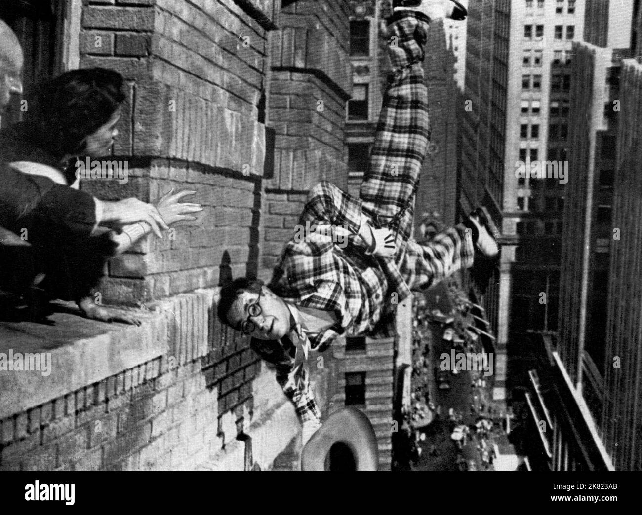 Harold Lloyd Film: The Sin Of Harold Diddlebock; Mad Wednesday (USA ...