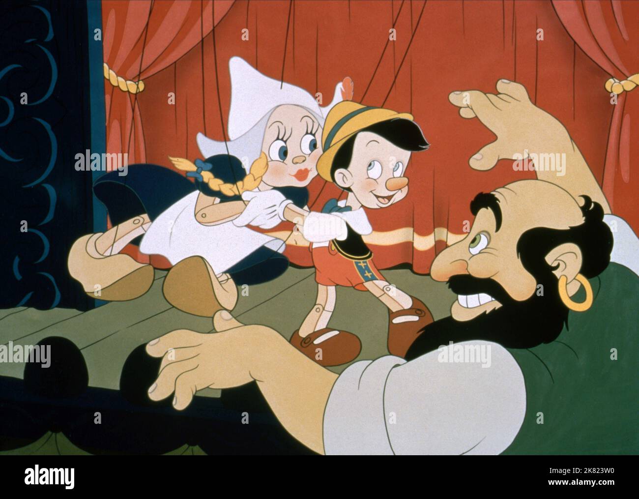 Pinocchio & Stromboli Film: Pinocchio (USA 1940) Director: Hamilton ...