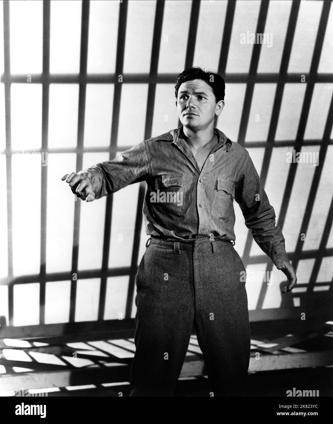 John Garfield Film Castle On The Hudson; Years Without Days (1947 ...