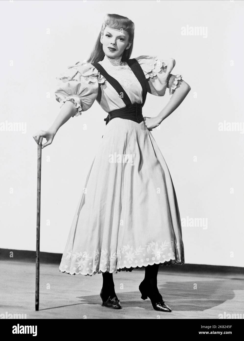 Judy Garland Film Meet Me In St. Louis (USA 1944) Characters: Esther ...