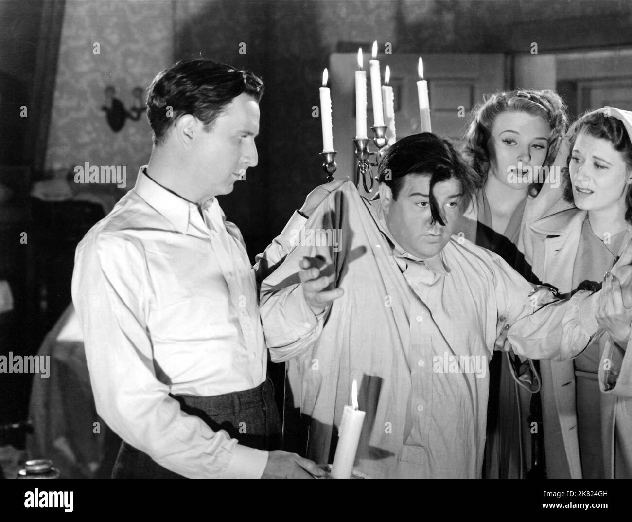 Bud Abbott, Lou Costello, Evelyn Ankers, Joan Davis & Richard Carlson ...