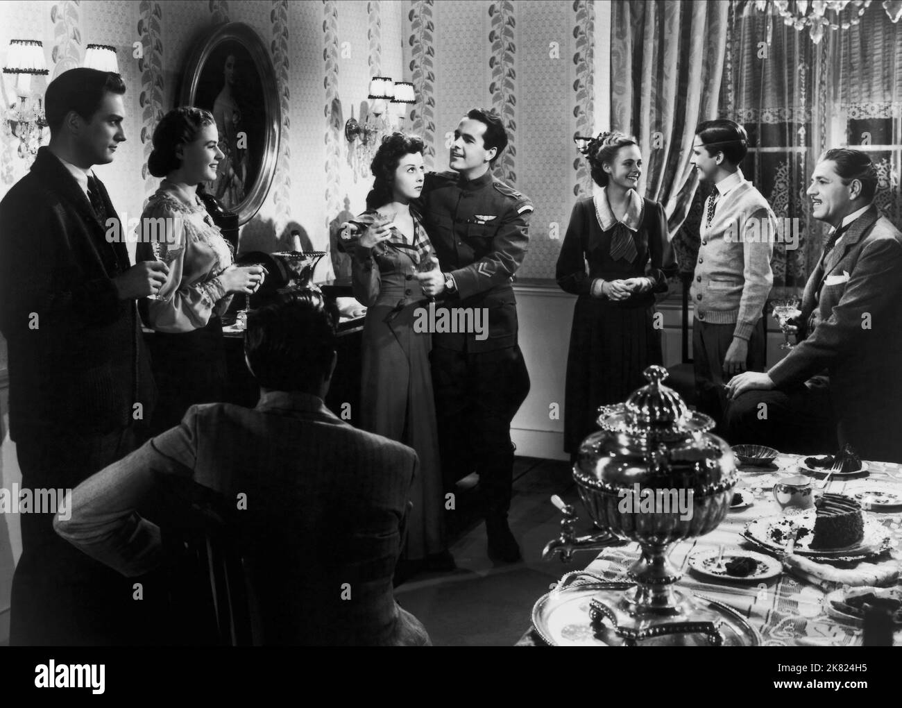 Ingrid Bergman, Susan Hayward, Johnny Downs & Warner Baxter Film: Adam ...