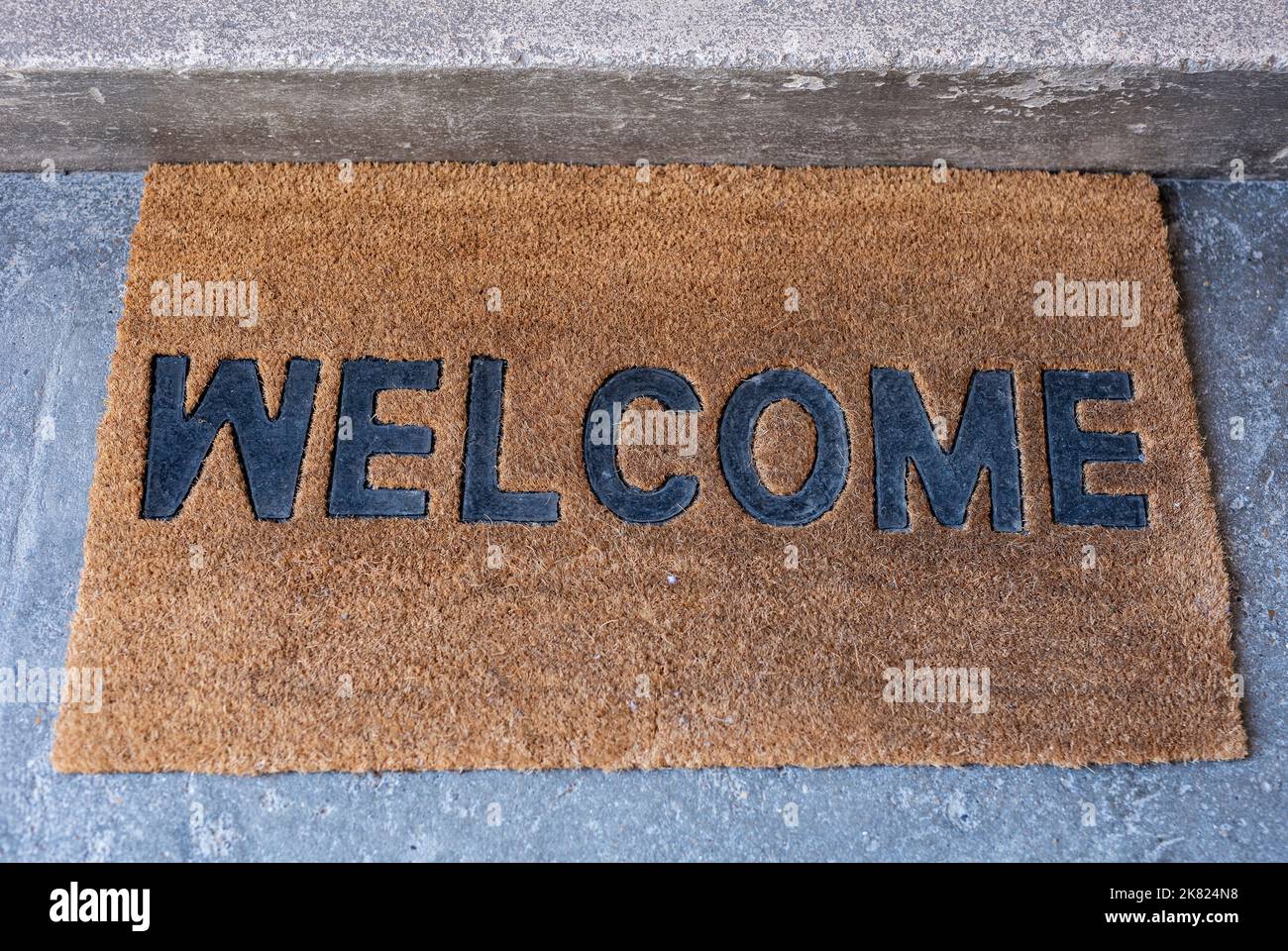Dirty doormat hi-res stock photography and images - Alamy