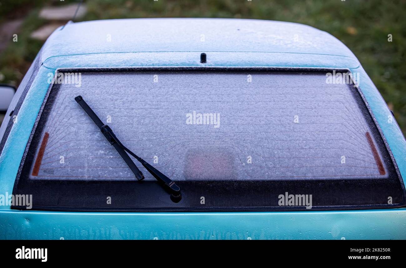 Frosted windscreen hi-res stock photography and images - Alamy