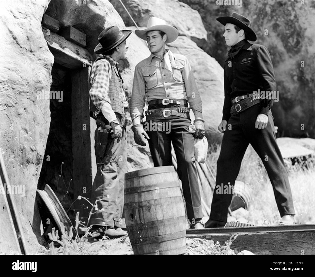 Charles Starrett & Tex Harding Film: Both Barrels Blazing (1947 ...