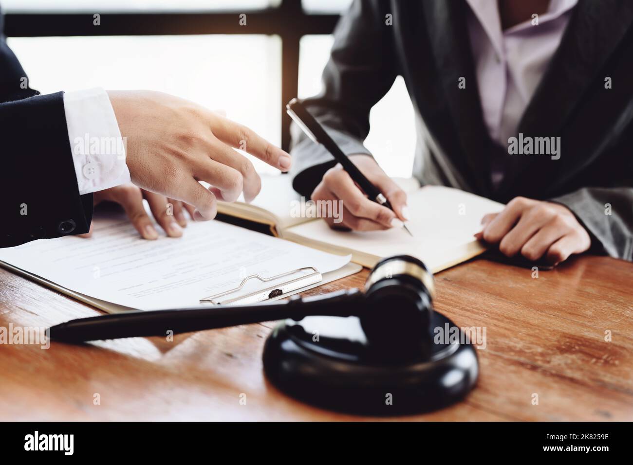 Legal matters hi-res stock photography and images - Alamy