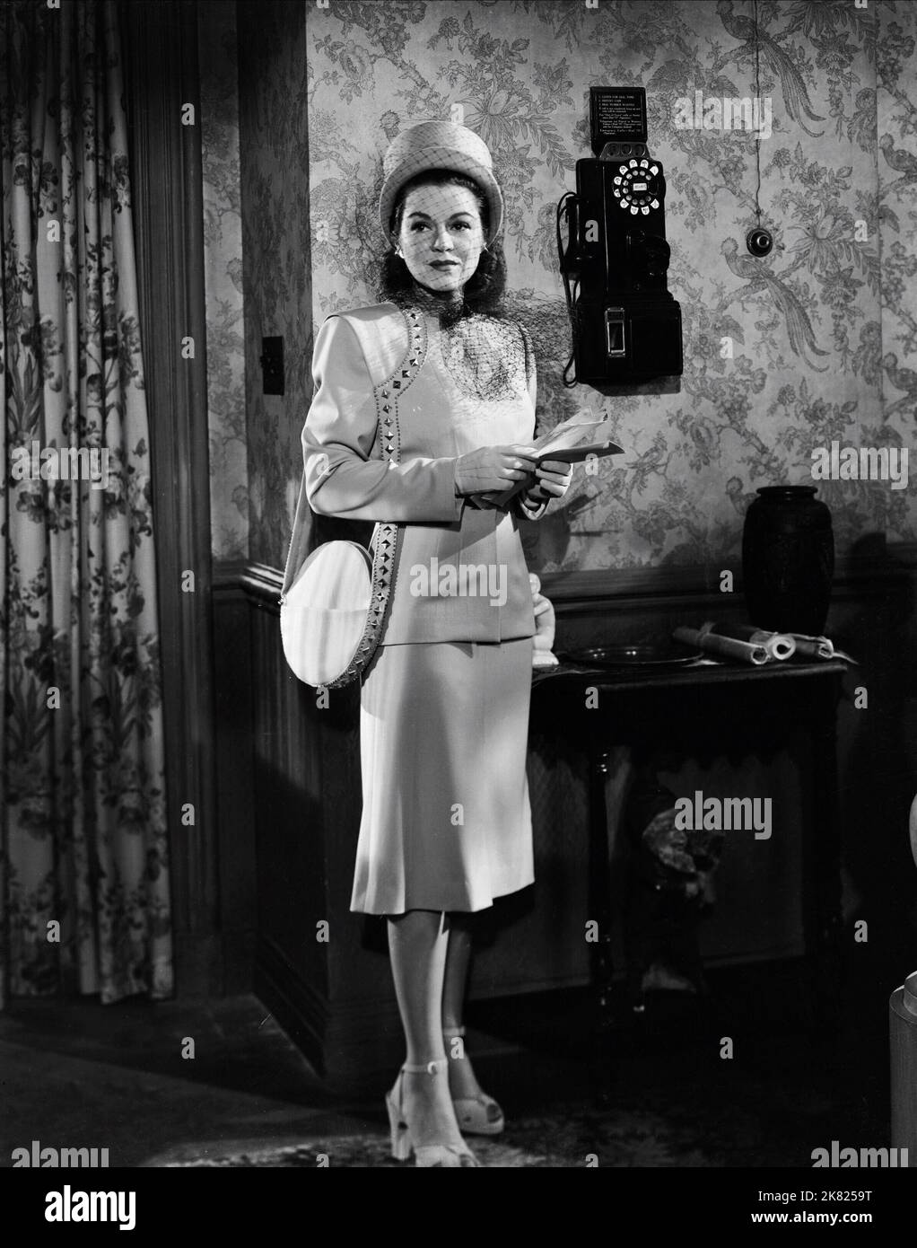 Claire Trevor Film: Deadlier Than The Male; Born To Kill; Lady Of ...