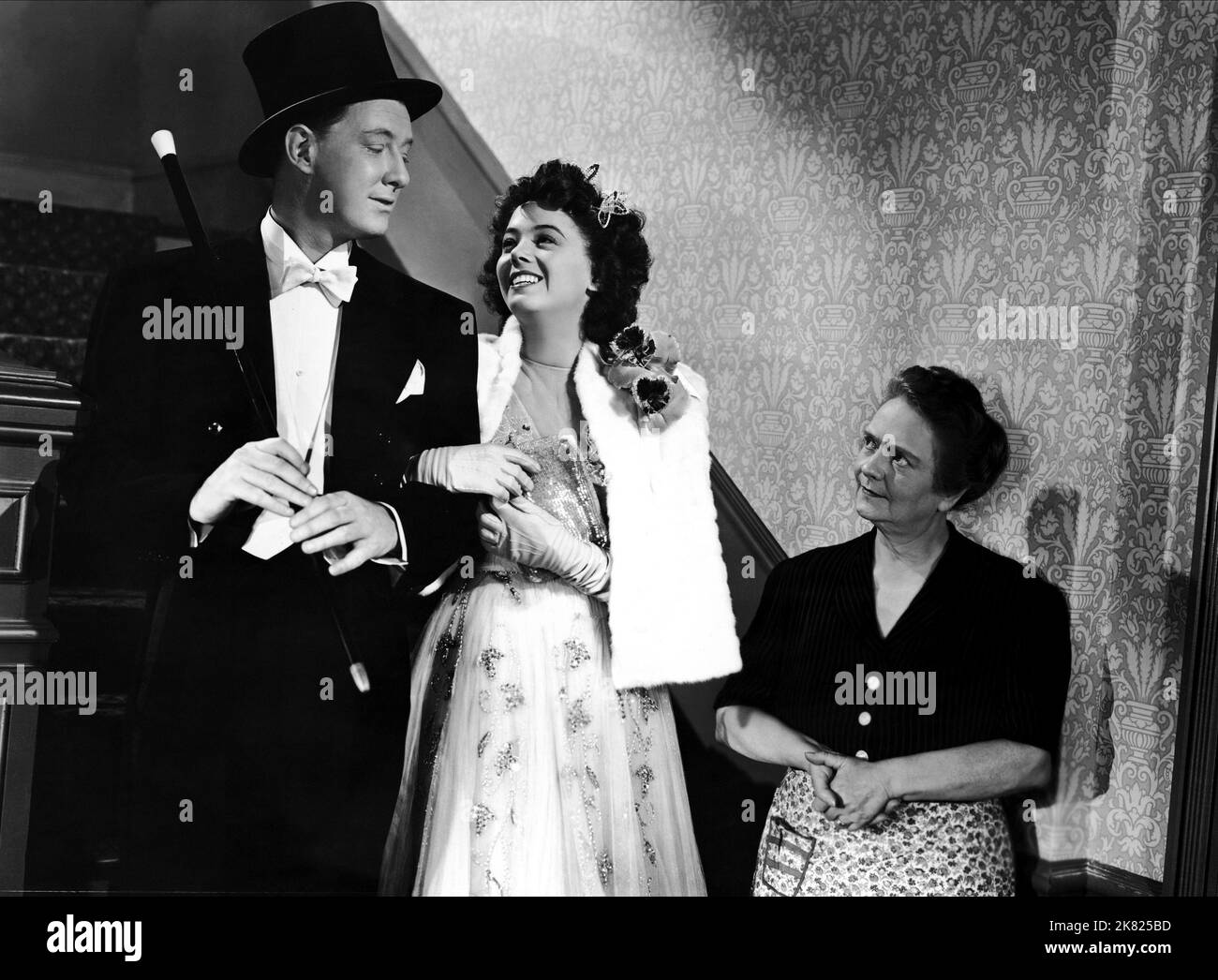 Frederick Brady & Jeff Donnell Film Dancing In Manhattan (1944 ...