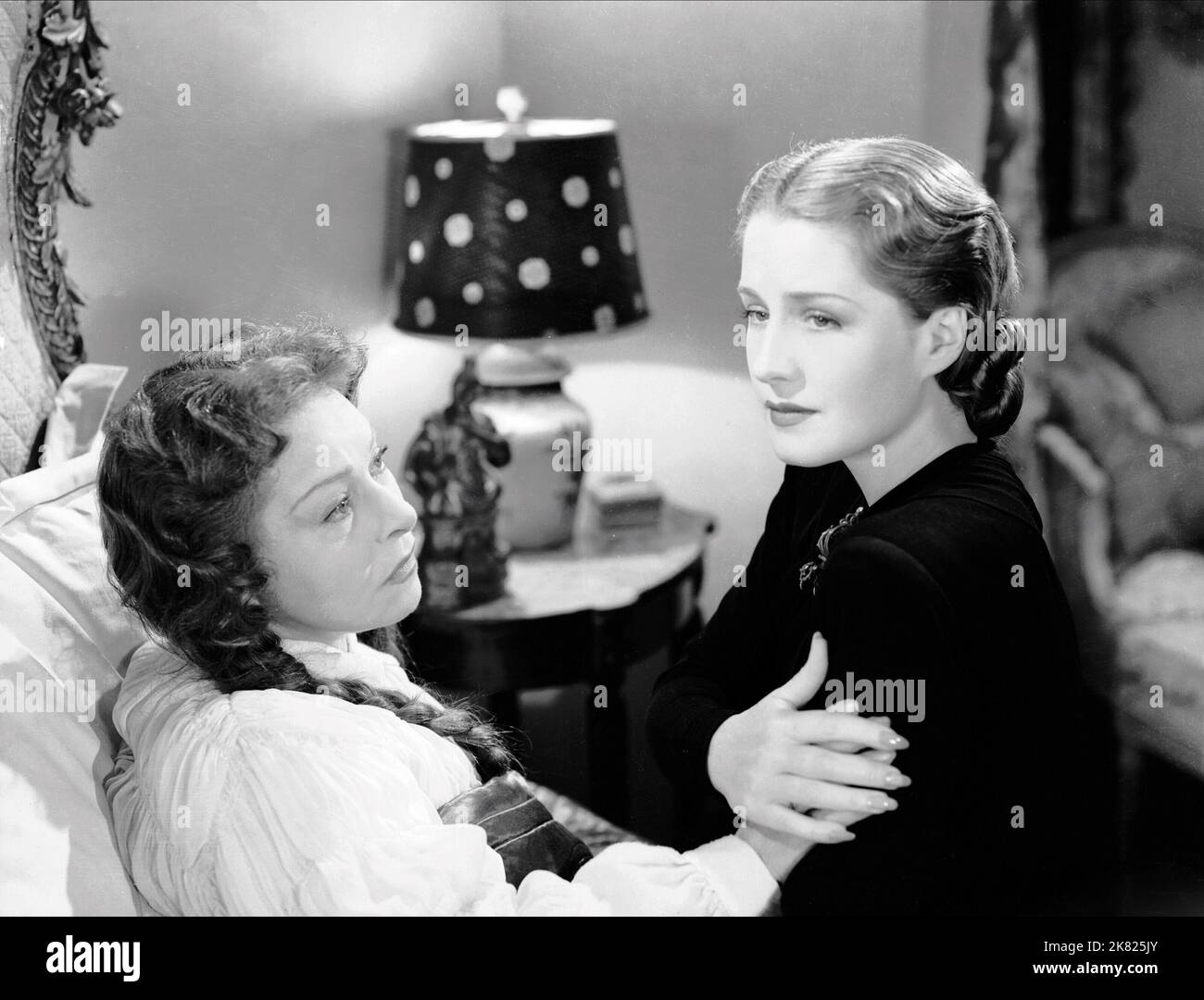 Alla Nazimova & Norma Shearer Film: Escape (USA 1940) Characters: Emmy ...