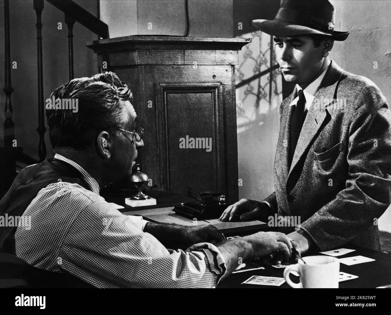 Glenn Ford Film Framed (1947) Characters: Mike Lambert Director ...