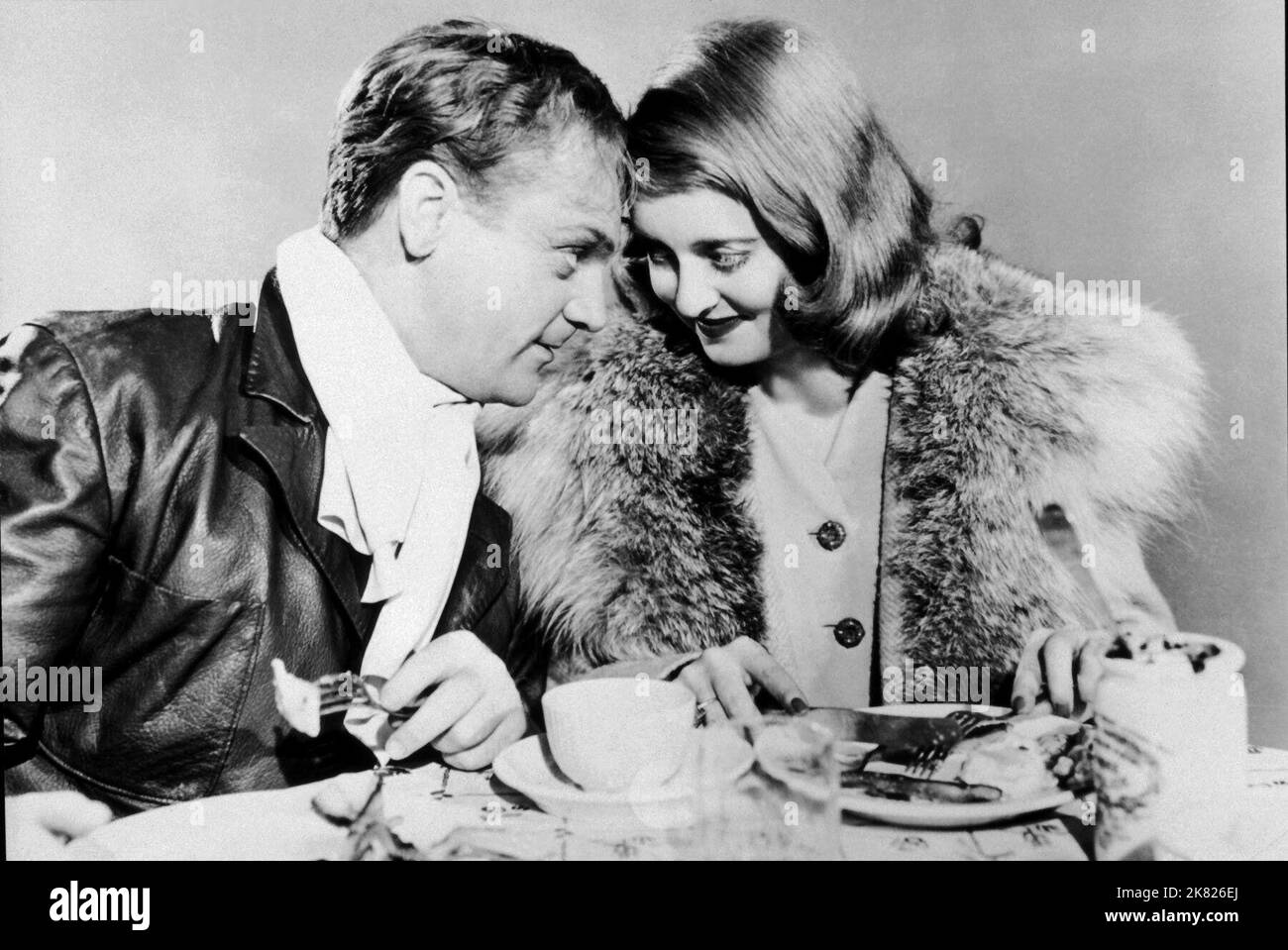 James Cagney & Bette Davis Film The Bride Came C.O.D. (USA 1941 ...