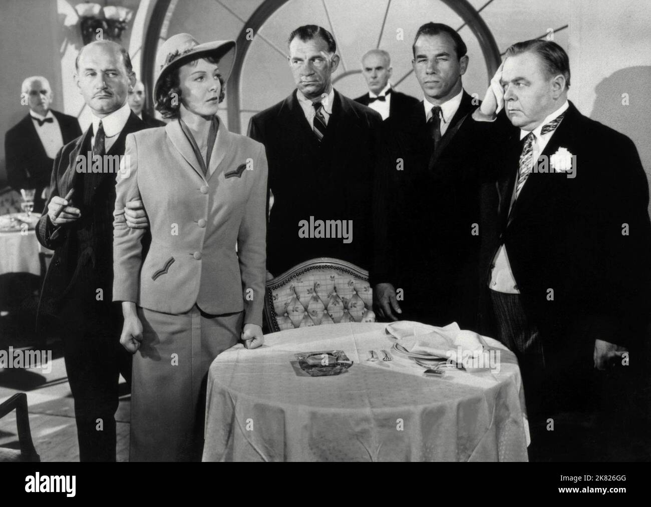 Anna Lee, Walter Brennan, Gene Lockhart Film: Hangmen Also Die (1944 ...