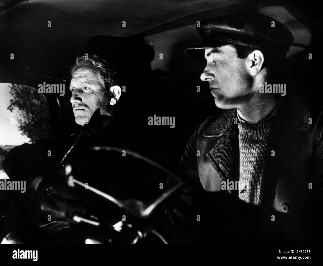 Spencer Tracy & Hugh Beaumont Film The Seventh Cross (USA 1944 ...