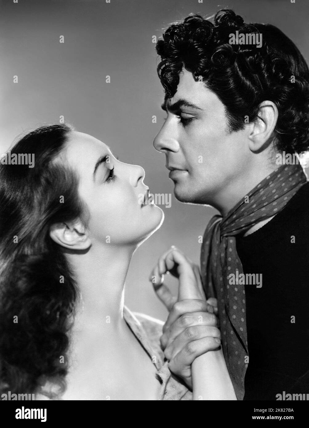 Patricia Roc & Maxwell Reed Film The Brothers (1947) Characters: Mary ...