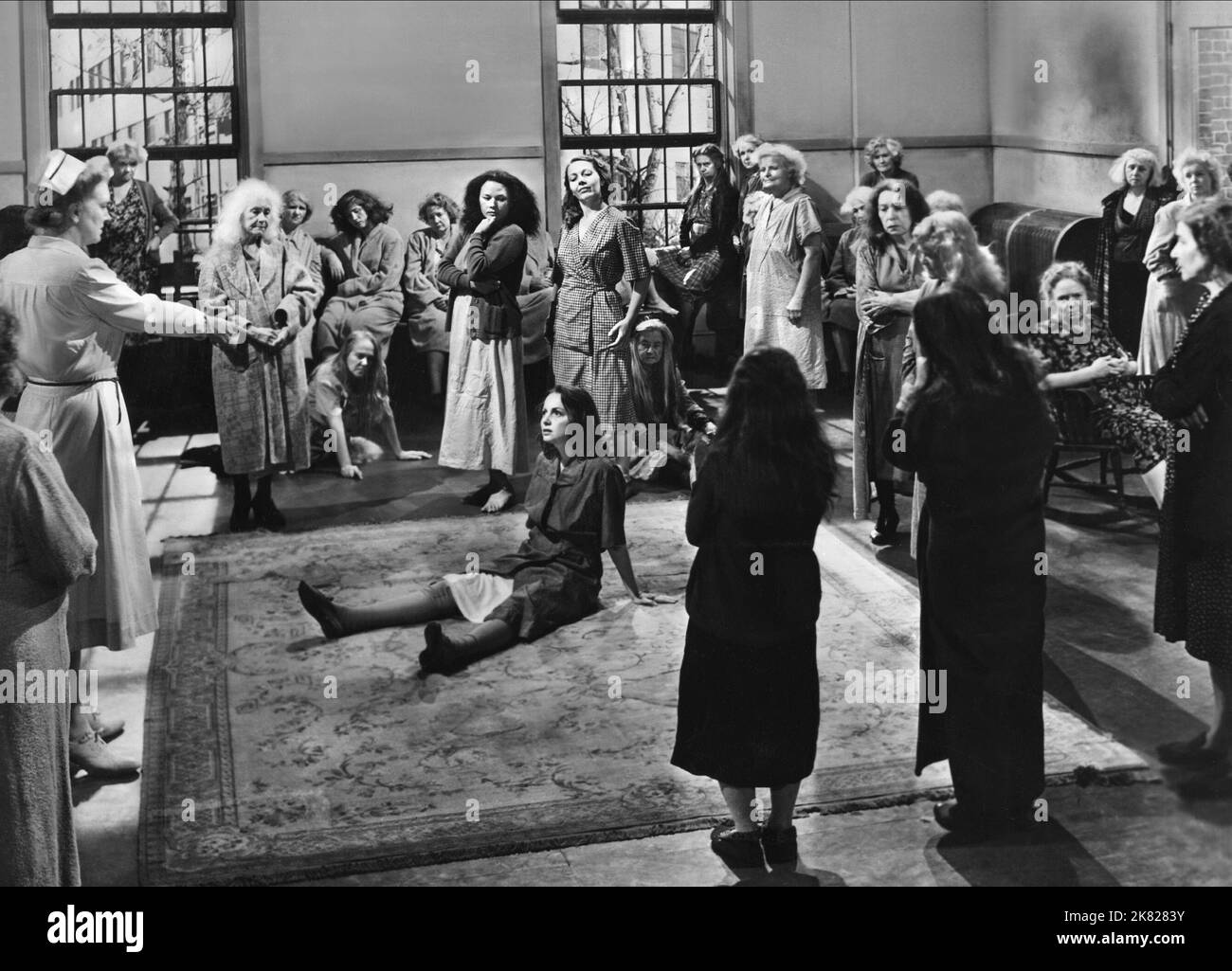 Olivia De Havilland Film The Snake Pit (USA 1948) Characters: Virginia ...