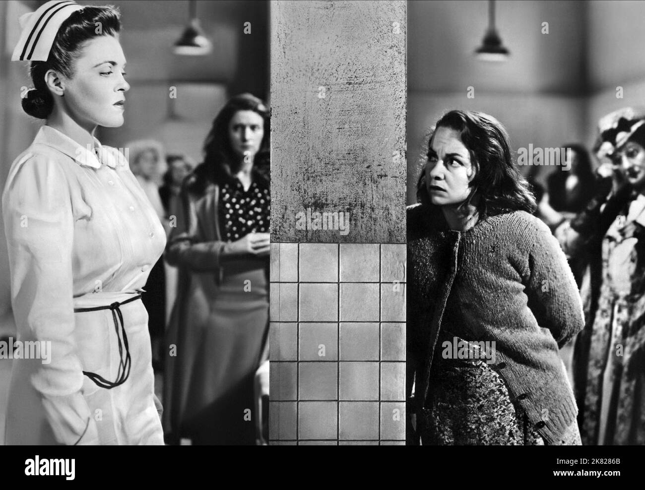 Olivia De Havilland Film The Snake Pit (USA 1948) Characters: Virginia ...
