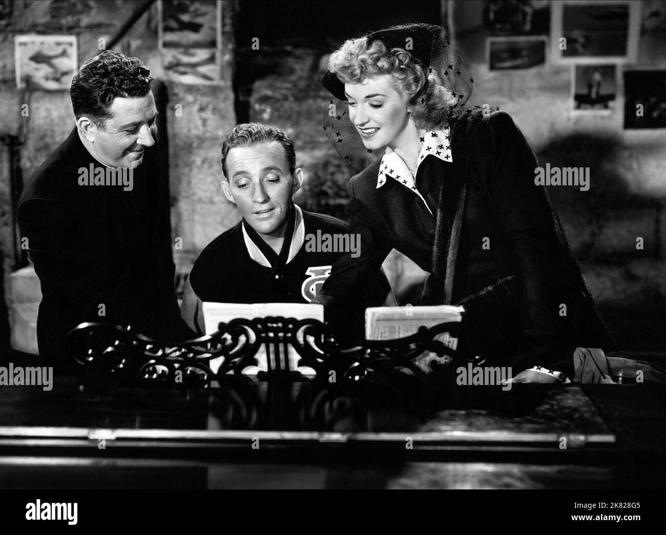 Father omalley hi-res stock photography and images - Alamy