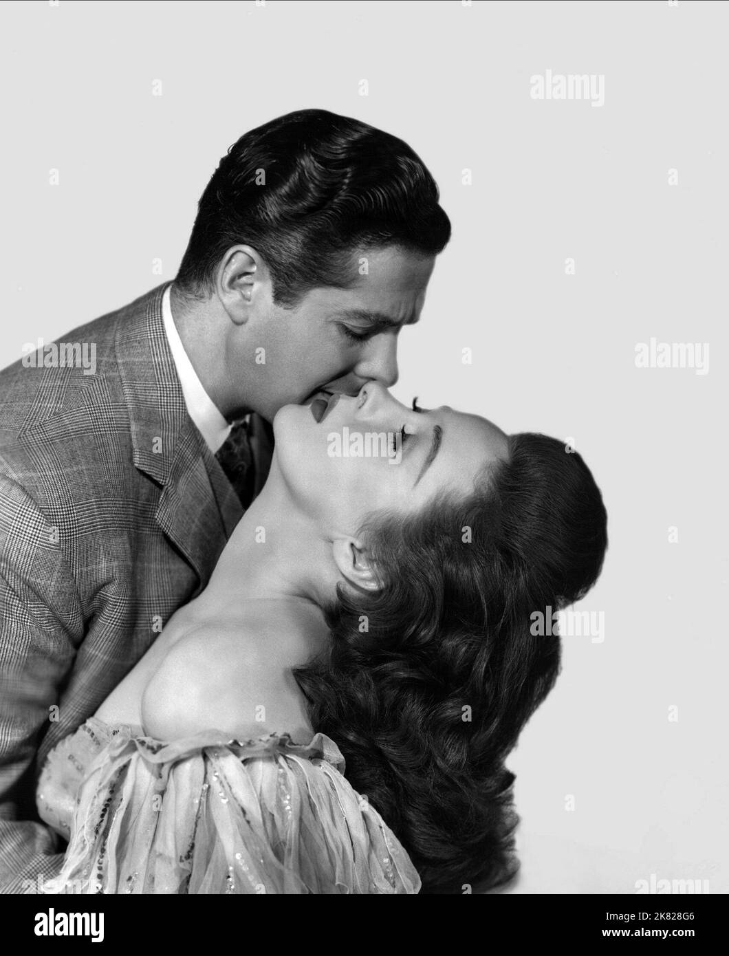 Robert Cummings & Susan Hayward Film: The Lost Moment (USA 1947 ...