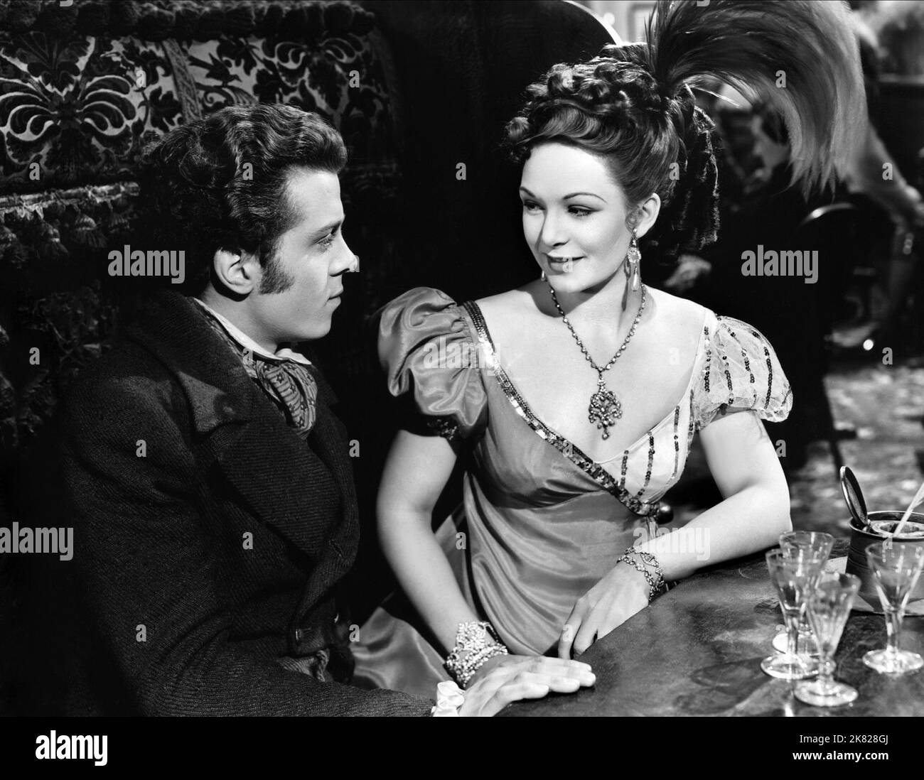 Lucy graham Black and White Stock Photos & Images - Alamy