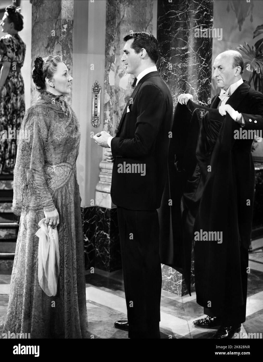 Leopoldine Konstantin & Cary Grant Film Notorious (USA 1964) Characters ...