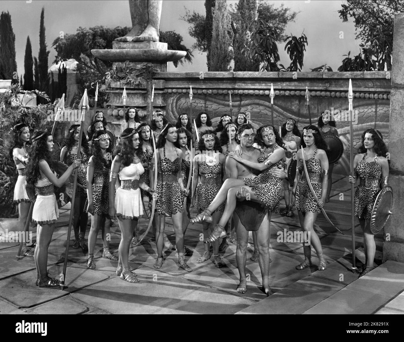 Johnny Weissmuller & Shirley O'Hara Film Tarzan And The Amazons (USA ...