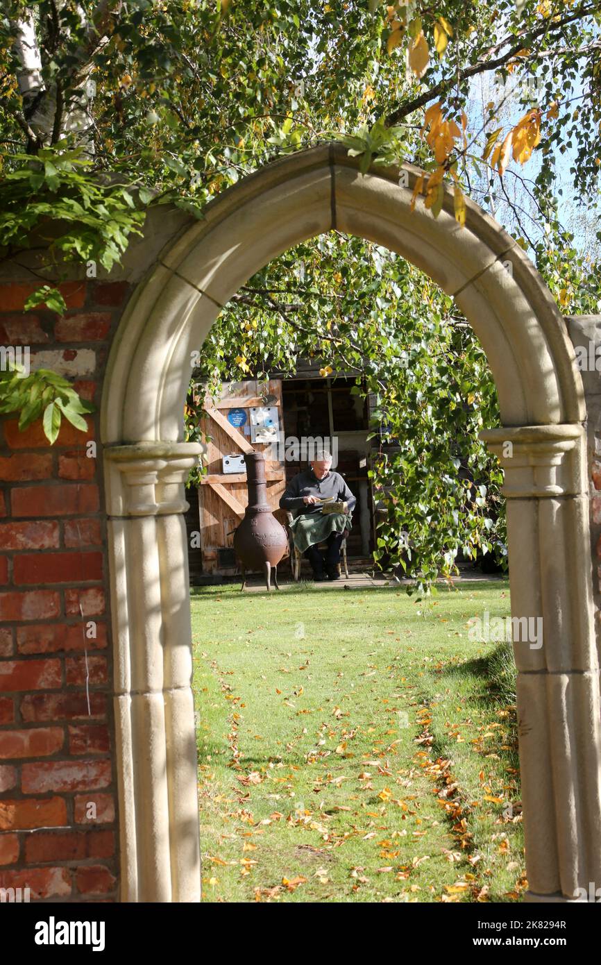 Brick folly built garden hi-res stock photography and images - Alamy