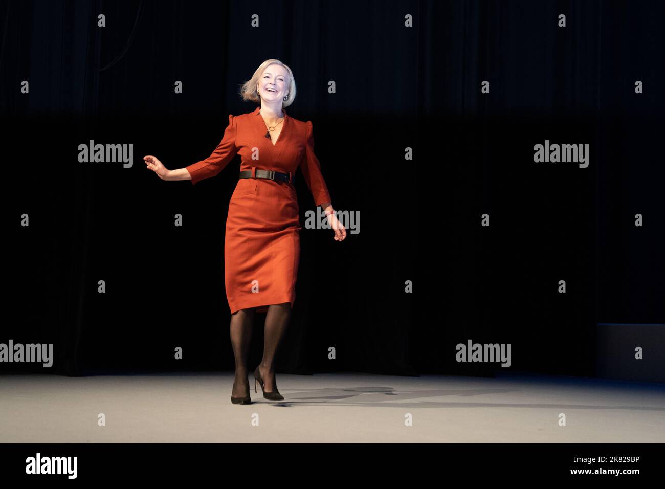 Liz truss on stage hi-res stock photography and images - Alamy