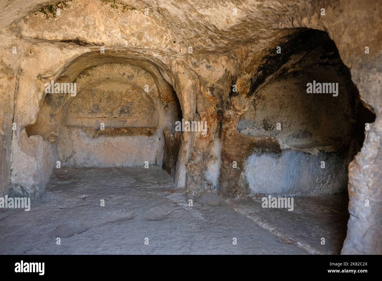 Perre nekropolu hi-res stock photography and images - Alamy