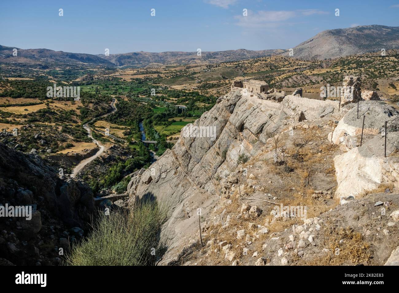 Built by the Commagene civilization, Kahta Castle fascinates visitors ...