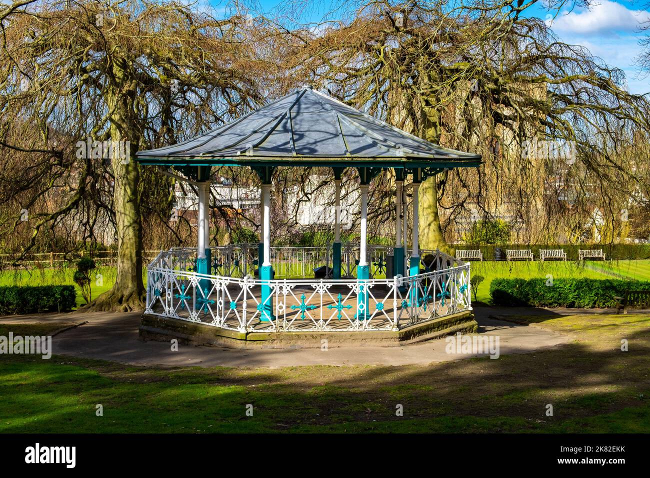 Guildford castle building hi-res stock photography and images - Alamy