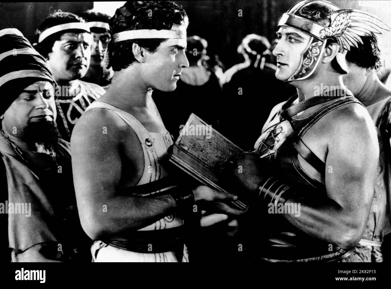 Ramon Novarro, Francis Bushman Film Ben-Hur: A Tale Of The Christ (USA ...