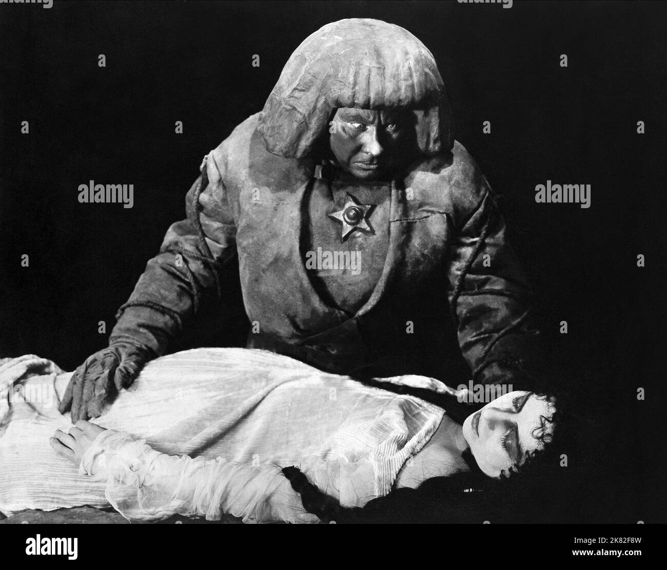 Paul Wegener & Lyda Salmonova Film: The Golem: How He Came Into The ...