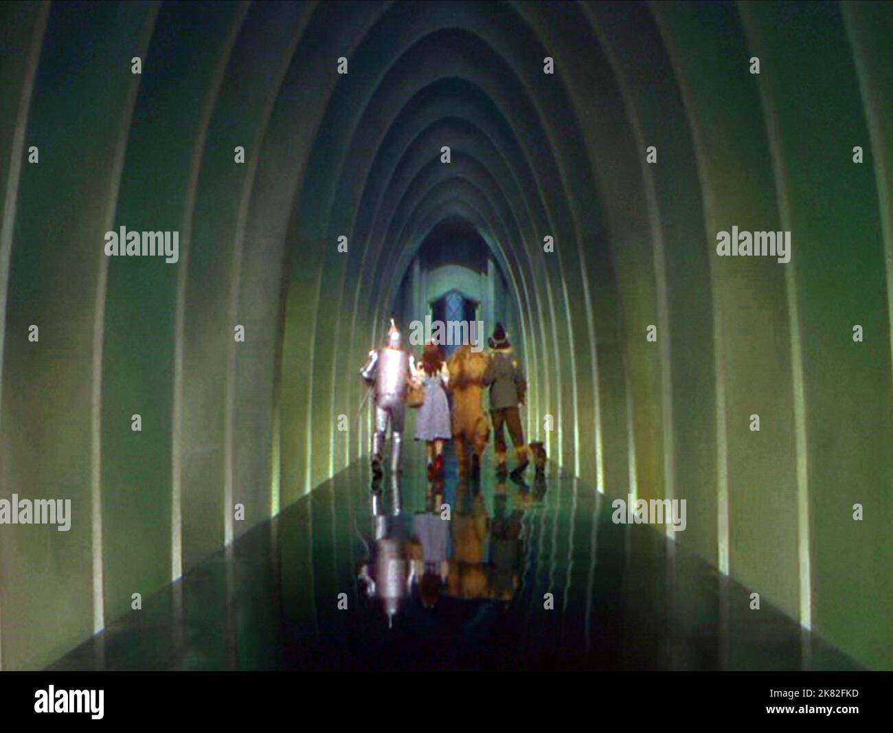 Jack Haley, Judy Garland, Bert Lahr & Ray Bolger Film: The Wizard Of Oz ...