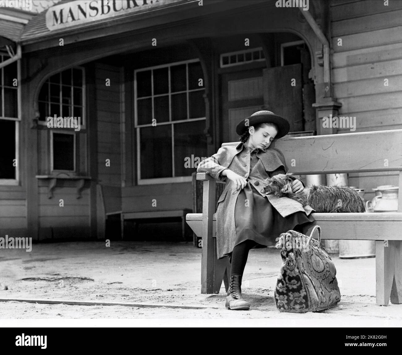 Virginia Weidler Film: Bad Little Angel (USA 1939) Characters: Patricia ...