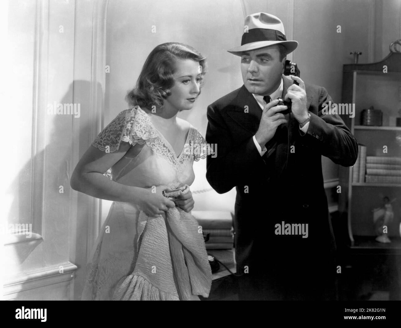 Pat O'Brien & Margaret Lindsay Film: Back In Circulation (1939 ...