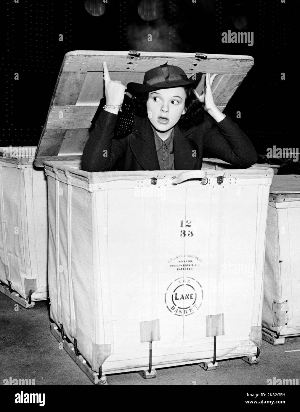 Judy Garland Film Everybody Sing (USA 1938) Characters: Judy Bellaire ...