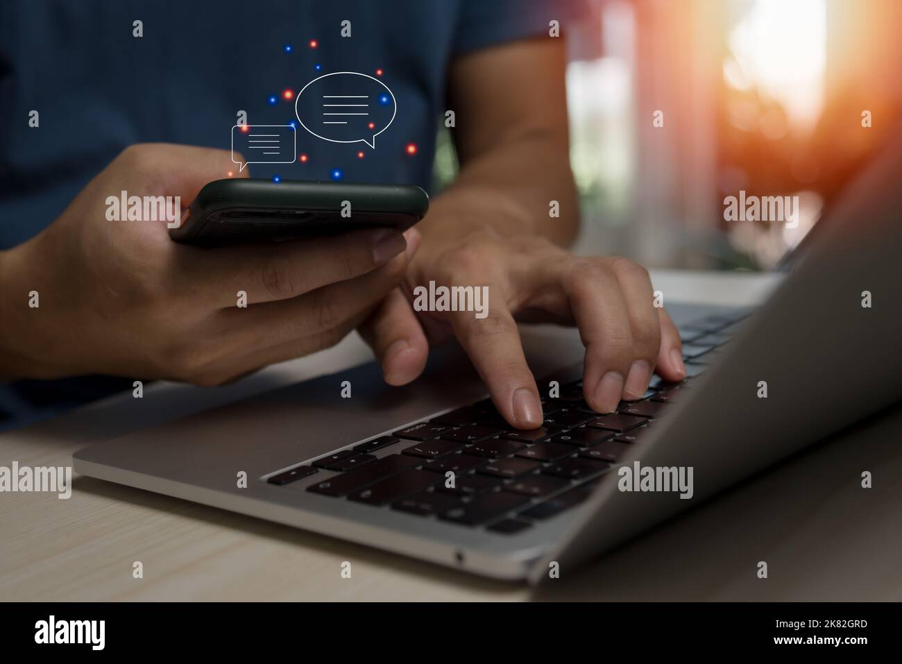 Live typing hi-res stock photography and images - Alamy