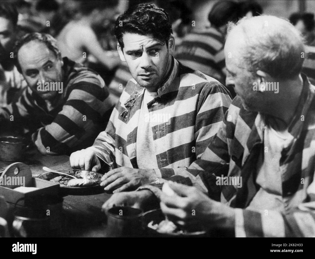 Paul Muni Film I Am A Fugitive From A Chain Gang (1932) Characters ...