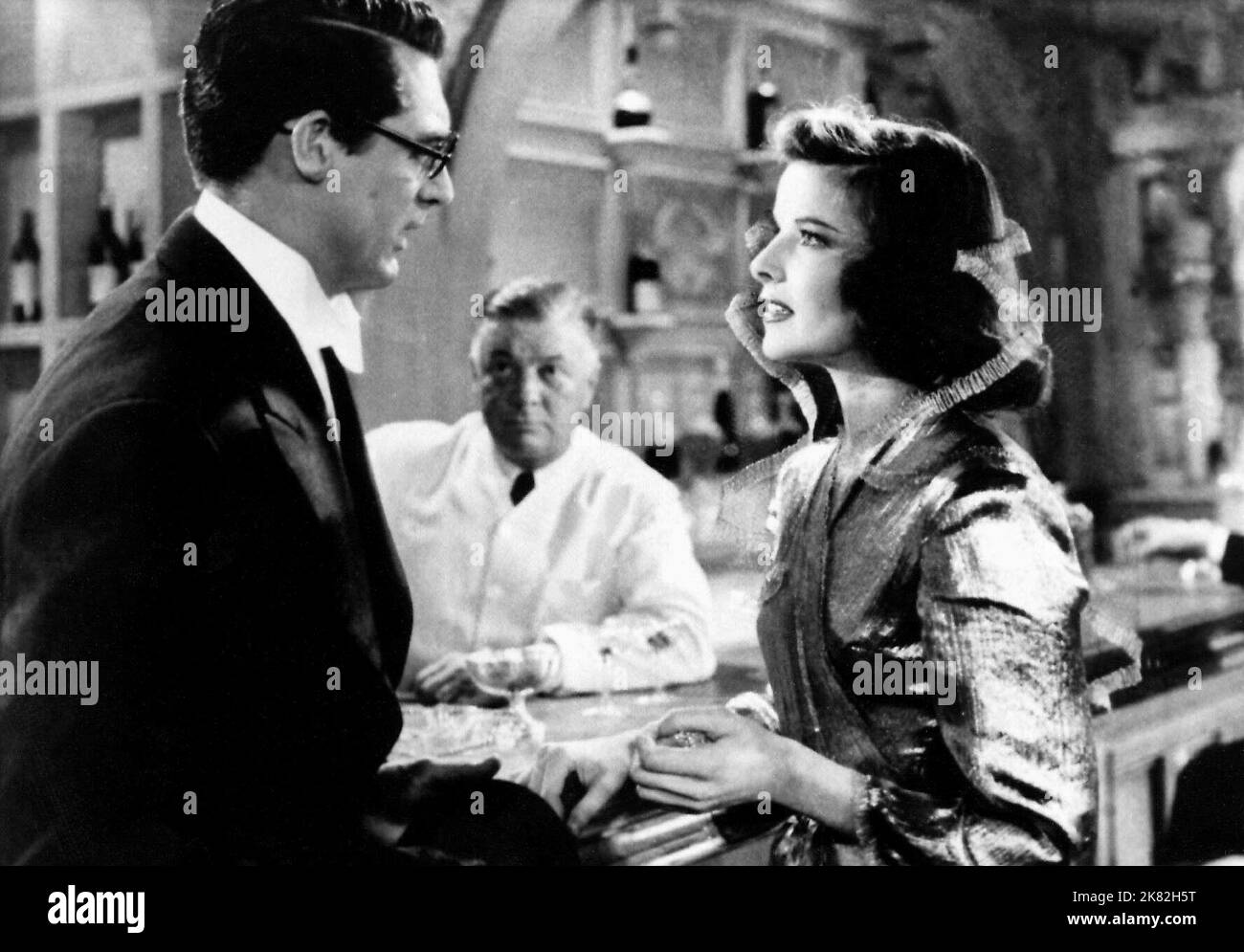 Cary Grant & Katharine Hepburn Film: Bringing Up Baby (1925) Characters ...