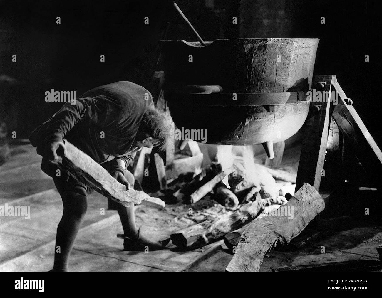 Laughton hunchback of notre dame hi-res stock photography and images ...